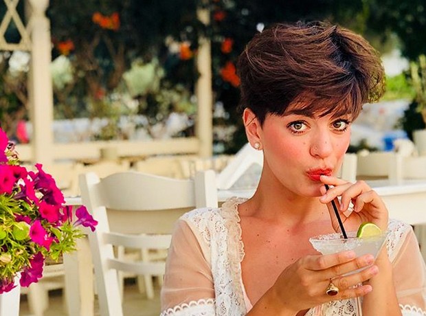 Τραϊάνα Ανανία: «Αν μιλήσω, θα κλείσουν σπίτια»